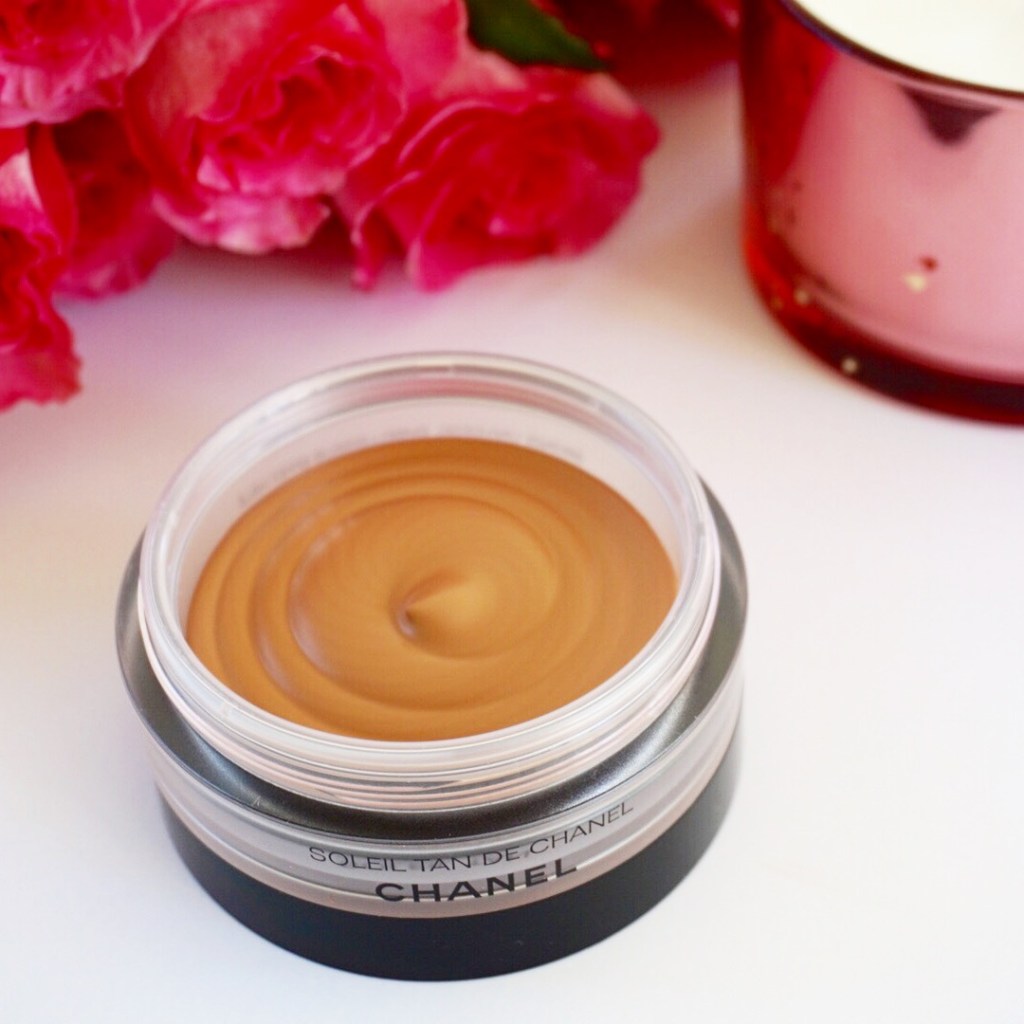 Chanel Favorites: Soleil Tan De Chanel & Poudre Universelle Compacte ...